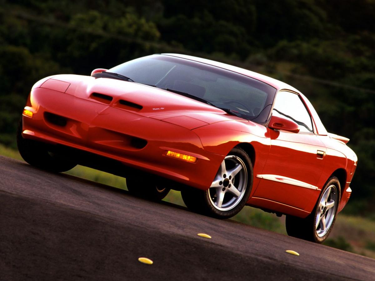 Pontiac Firebird IV 3.4i V6 (148 Hp) Automatic
